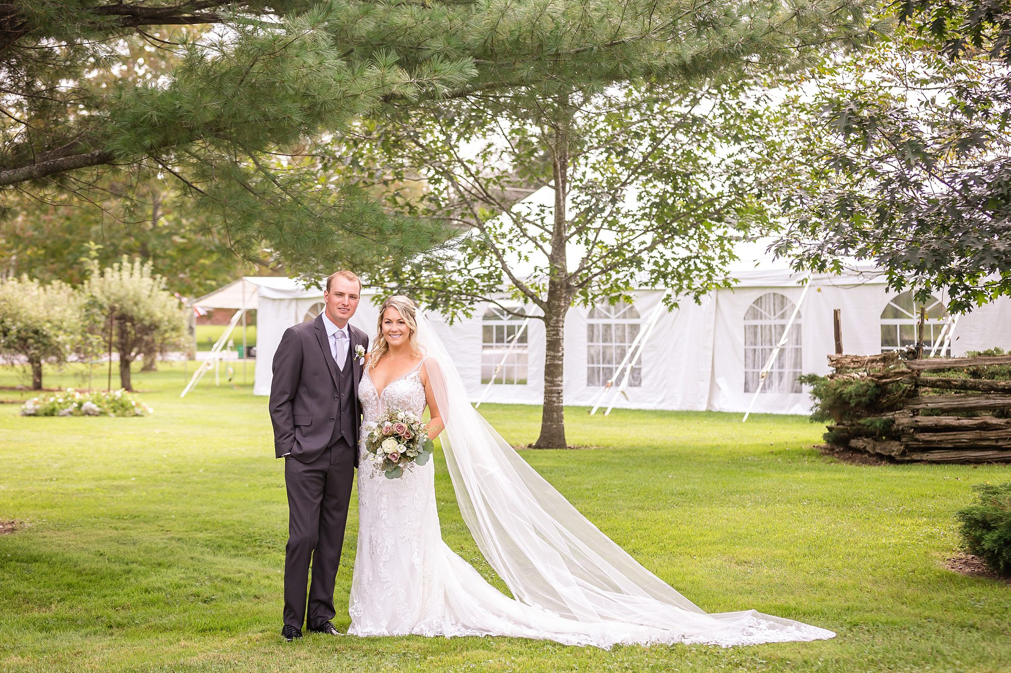A Romantic Farm Wedding in Winchester, ON | Samantha and Josh